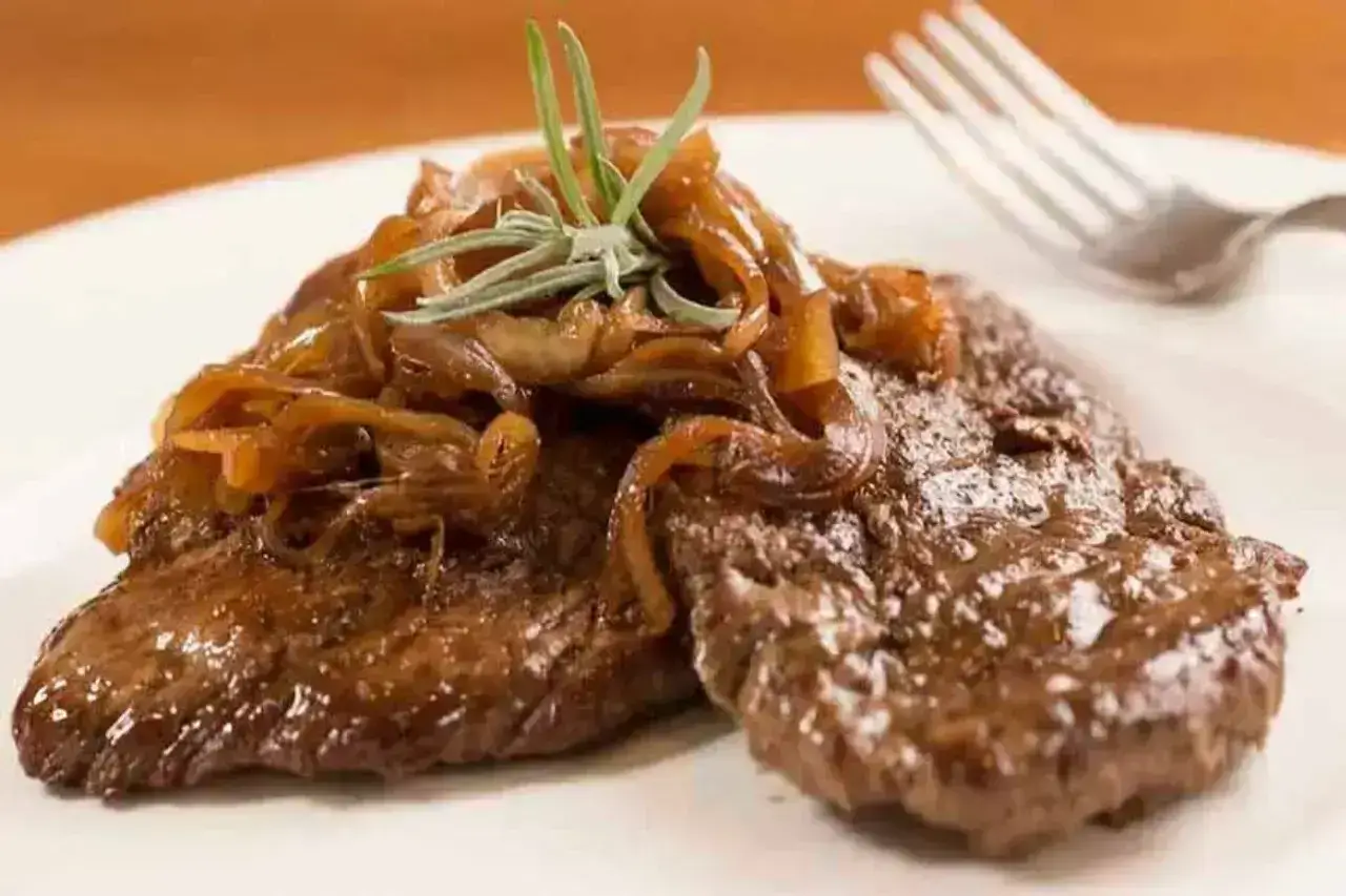 Filé Acebolado: Uma Deliciosa Receita para Encantar o Paladar - Receittas