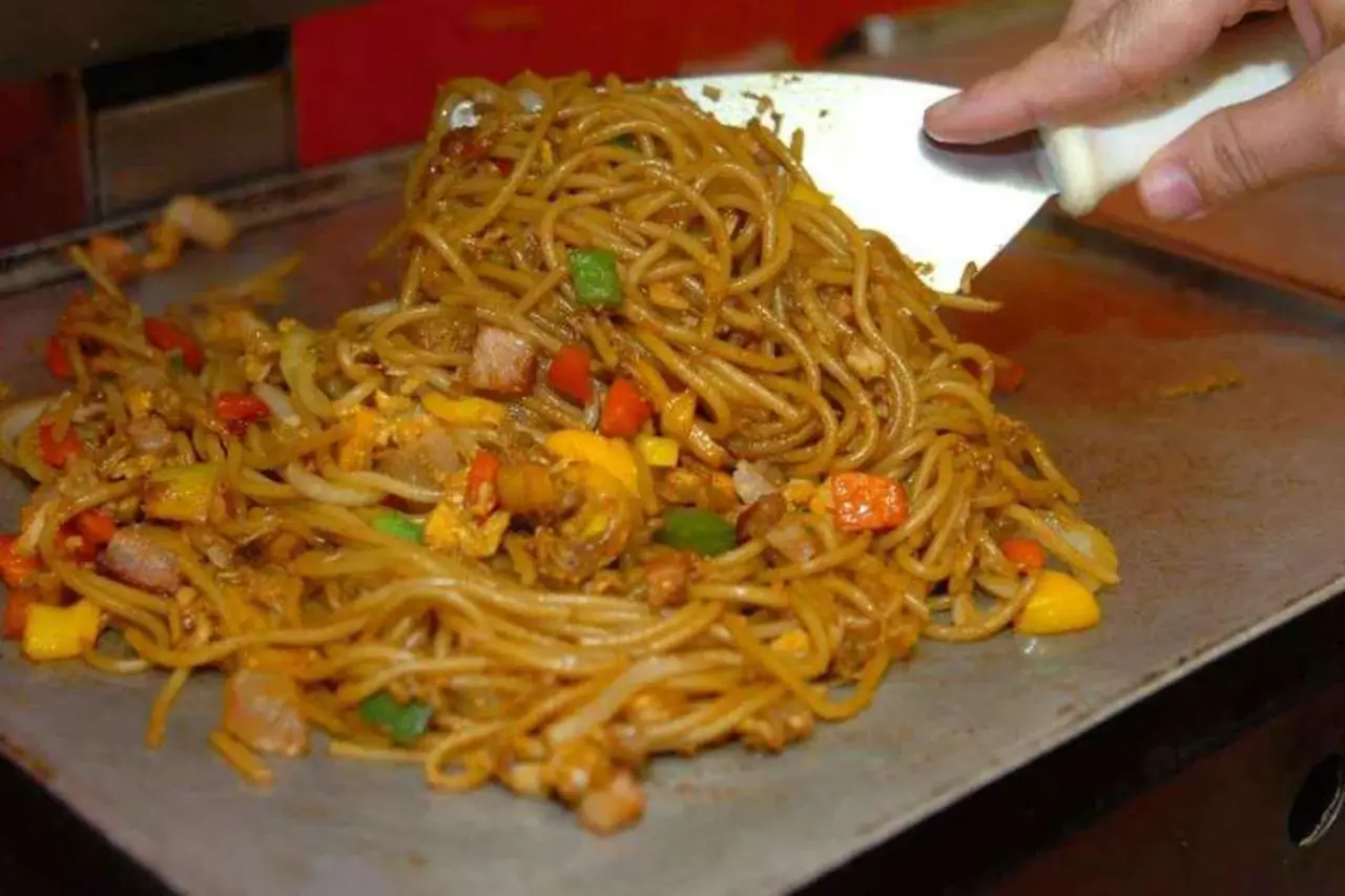 Macarrão na Chapa: Uma Receita Diferente e Deliciosa - Receittas